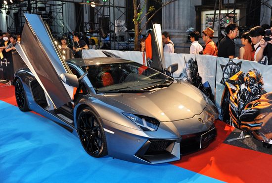 Lockdown Lamborghini Aventador Displayed On Stage Editorial Stock Photo ...