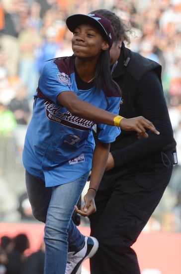 Little League Start Mone Davis Throws Editorial Stock Photo - Stock ...