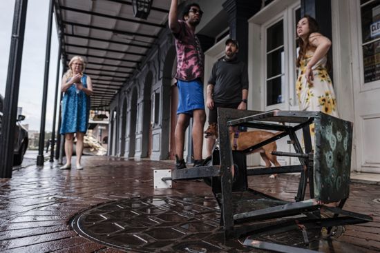 People Talk While Smashed Street Lamp Editorial Stock Photo - Stock ...