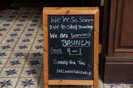 Staff Shortage Sign Outside Restaurant Bracknell Editorial Stock Photo ...