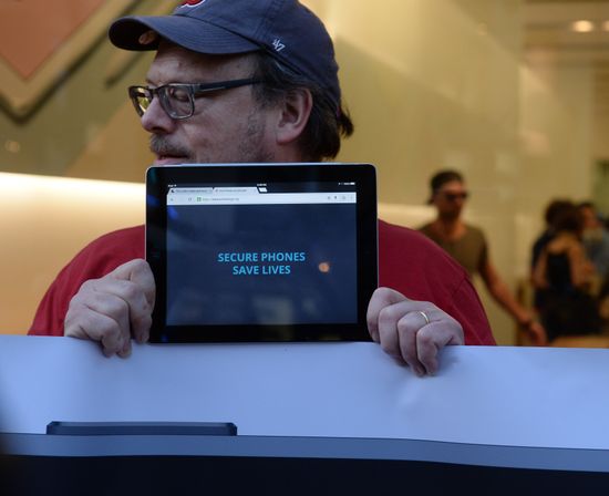 Privacy Activists Gather Outside Apple Store Editorial Stock Photo ...