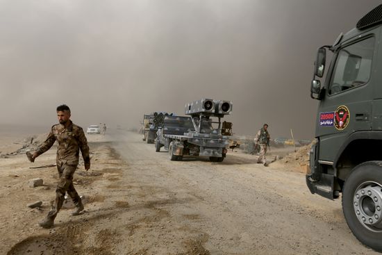 Iraqi Army Fighters Walk Around Convoy Editorial Stock Photo - Stock ...