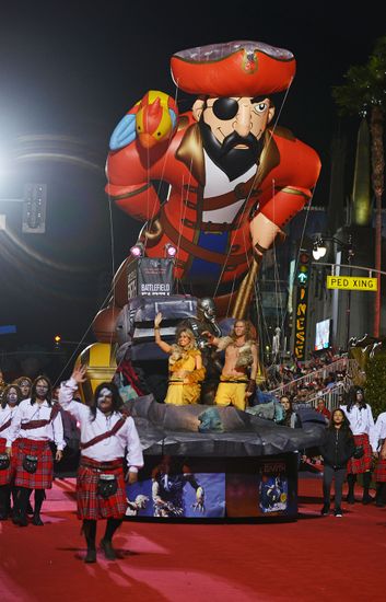 Floats Make Their Way Down Hollywood Editorial Stock Photo - Stock ...