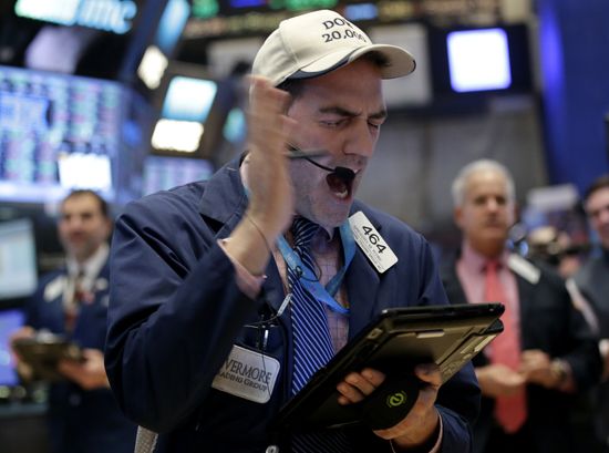 Trader Wearing Dow 20000 Hat Works Editorial Stock Photo - Stock Image ...