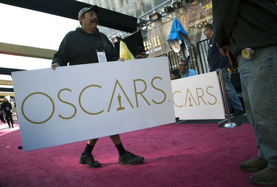 Workers Install Oscars Signage On Red Editorial Stock Photo - Stock ...