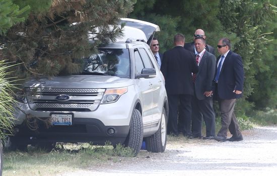 Fbi Atf Agents Stand Outside Home Editorial Stock Photo - Stock Image ...