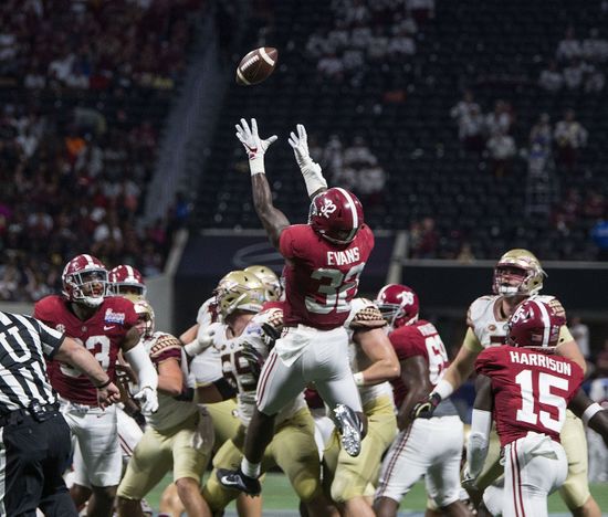 Alabama Linebacker Rashaan Evans 32 Goes Editorial Stock Photo - Stock ...