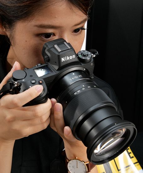 Model Poses Camera During Unveiling Event Editorial Stock Photo - Stock ...