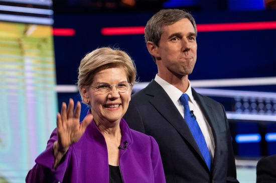 Sen Elizabeth Warren Dma Waves Alongside Editorial Stock Photo - Stock ...