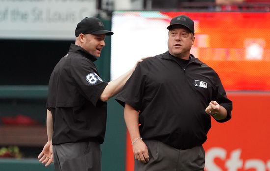 Mlb Umpire Mike Estabrook L Jokes Editorial Stock Photo - Stock Image ...