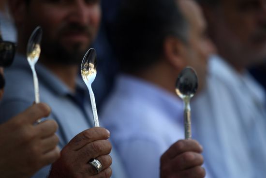 Demonstrators Holds Spoons Reportedly Digging Tool Editorial Stock ...