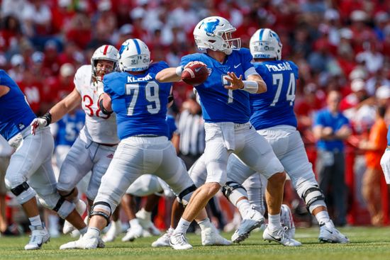Lincoln Ne Us Buffalo Bulls Quarterback Editorial Stock Photo - Stock ...