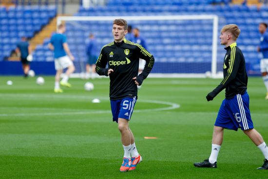 Leeds United Charlie Allen 51 Warming Editorial Stock Photo - Stock ...