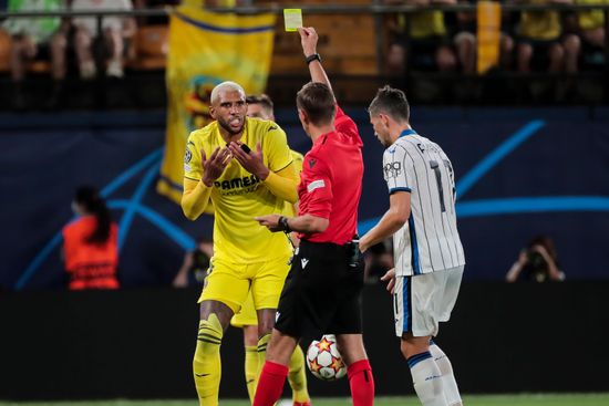 Clement Turpin Show Yellow Card Villarreals Editorial Stock Photo ...