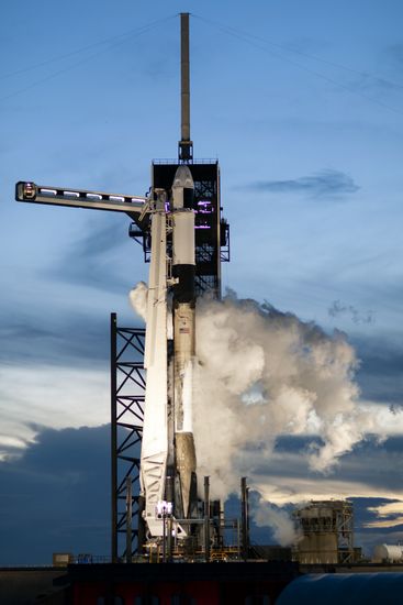 Spacex Falcon 9 Rocket Vents Propellants Editorial Stock Photo - Stock ...