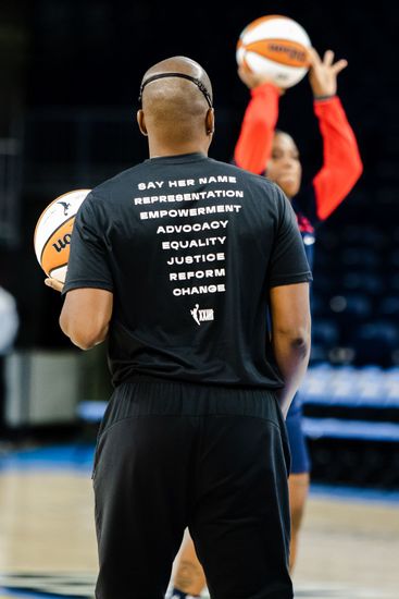 Washington Mystics Coach Wearing Tshirt Showing Editorial Stock Photo ...