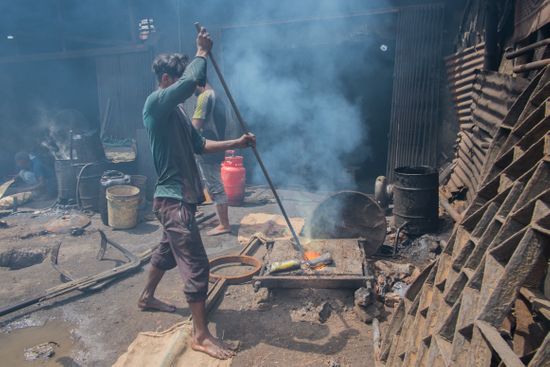 Child Worker Works Shipyard Near Buriganga Editorial Stock Photo ...