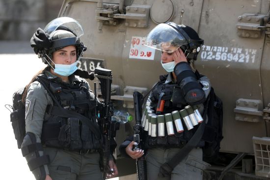 Israeli Forces Stand Guard Groups Israeli Editorial Stock Photo - Stock ...
