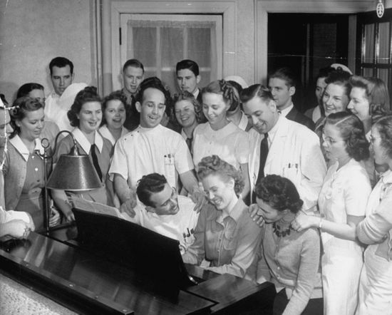 Interns Socializing Student Graduate Nurses Nurses Editorial Stock ...