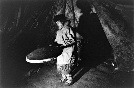 Canadian First Nations Man Standing On Editorial Stock Photo - Stock ...