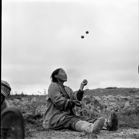 Inuit Woman Playing Balls Near Ennadai Editorial Stock Photo - Stock ...