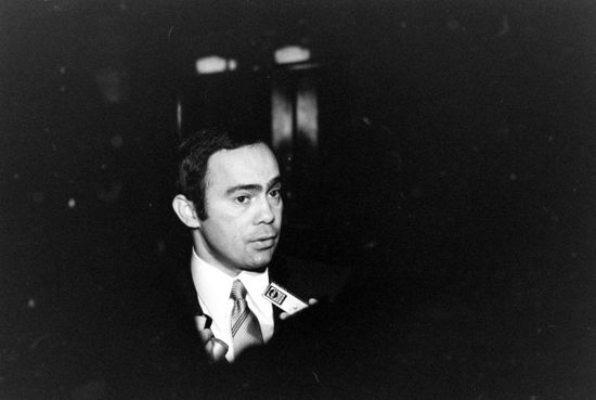 Reporters Interviewing Man During Sharon Tates Editorial Stock Photo ...