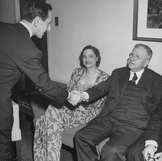 Leonard Lyons L Greeting Harold L Editorial Stock Photo - Stock Image ...