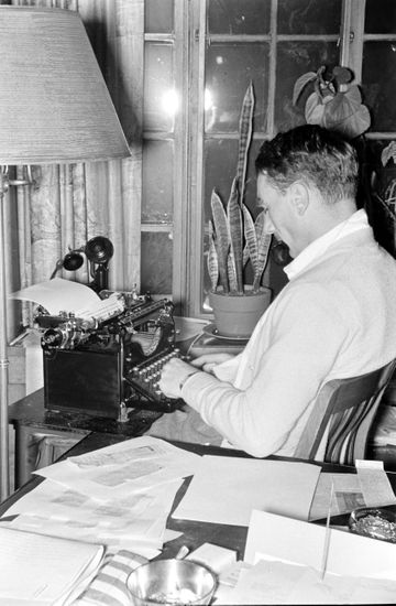 News Commentator Boake Carter Working Office Editorial Stock Photo ...