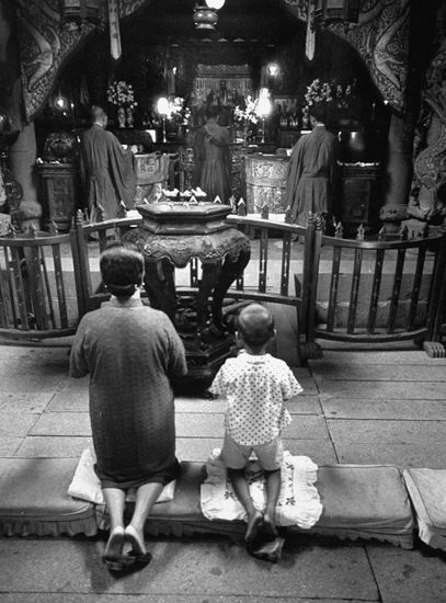 Partial Interior Taoist Temple People Praying Editorial Stock Photo ...