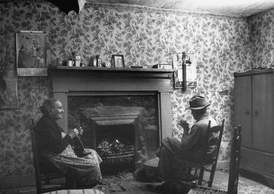 Inside Home Poor Farm Family Rural Editorial Stock Photo - Stock Image ...