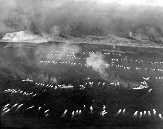 Large Armada Us Navy Ships Bringing Editorial Stock Photo - Stock Image ...