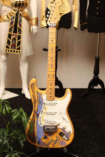 Ronnie Wood Signed Tokai Fender Guitar Editorial Stock Photo - Stock ...