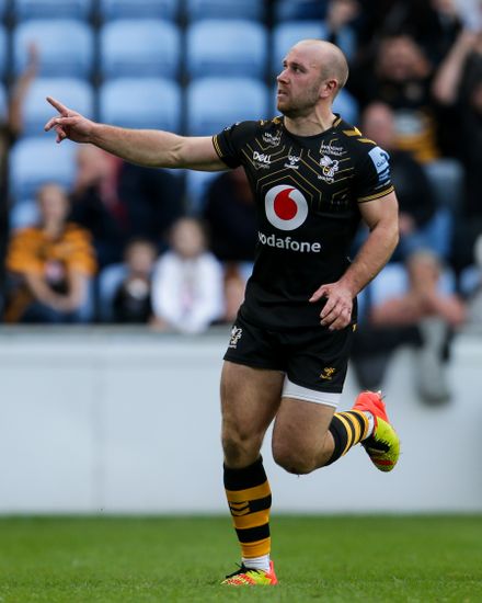 Dan Robson Wasps Celebrates Scoring Try Editorial Stock Photo - Stock ...