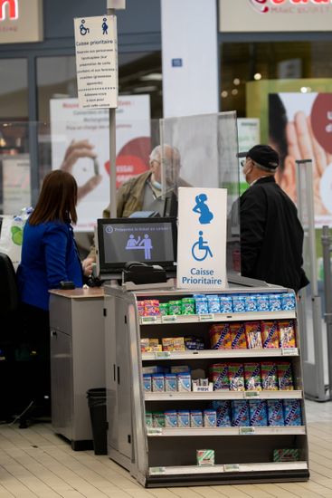Cashiers Cashiers Customers Carrefour Hypermarket Editorial Stock Photo ...