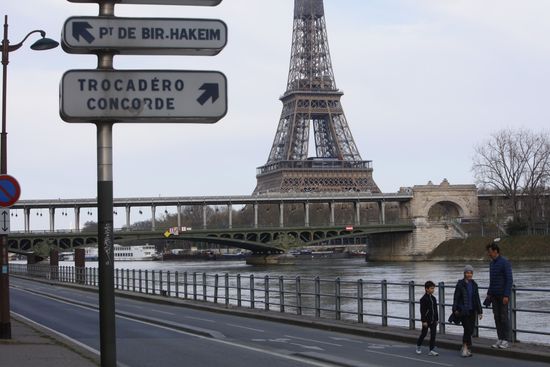 Joggers Run Seine River Paris France Editorial Stock Photo - Stock ...
