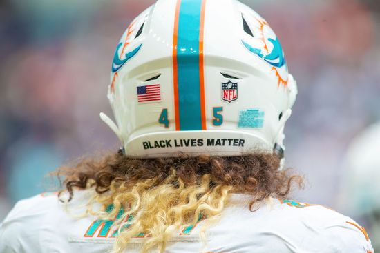 Miami Dolphins Linebacker Duke Riley 45 Editorial Stock Photo - Stock ...