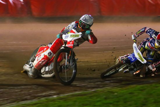Robert Lambert Ks Torun Chain Snaps Editorial Stock Photo - Stock Image ...