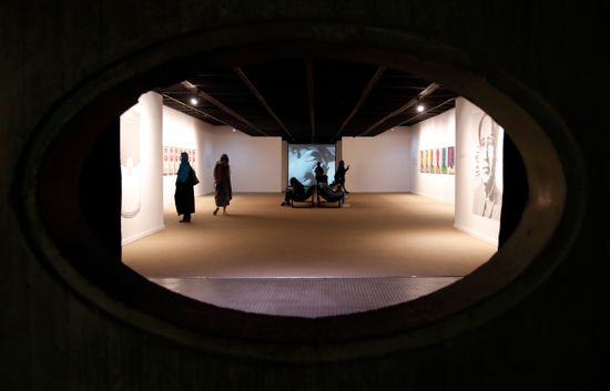 Iranians Visit Exhibition Persona Tehran Museum Editorial Stock Photo ...