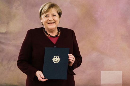 Acting German Chancellor Angela Merkel Poses Editorial Stock Photo ...