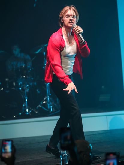 Singer Finneas Finneas Oconnell Performs On Editorial Stock Photo ...
