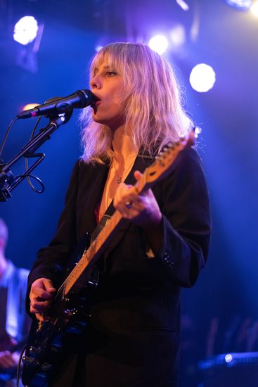 Lead Singer Ellie Rowsell Performs Band Editorial Stock Photo - Stock ...
