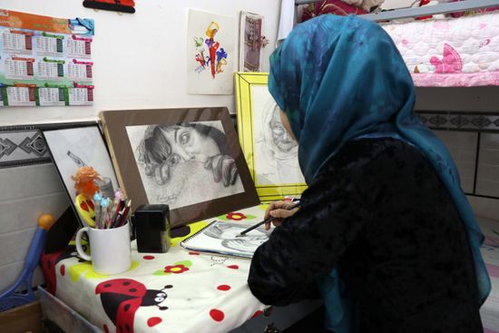 Afghan Girl Shokofa Practices Drawing Calligraphy Editorial Stock Photo ...