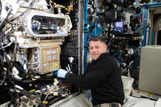 Nasa Astronaut Expedition 65 Flight Engineer Editorial Stock Photo ...