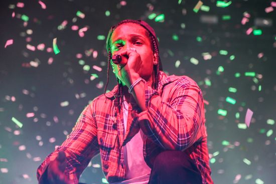Asap Rocky Performs During Complexcon : photos éditoriales de stock ...