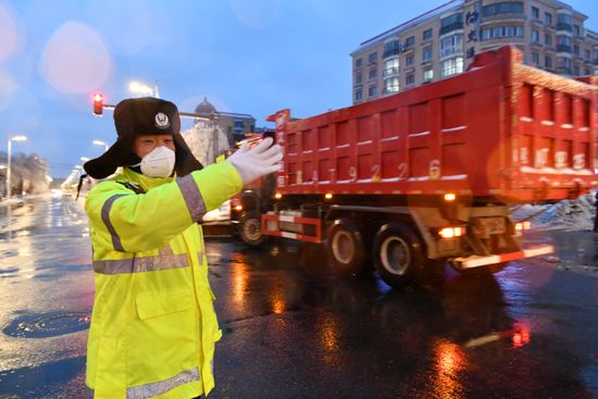 Auxiliary Police Officer Directs Traffic Freezing Editorial Stock Photo ...