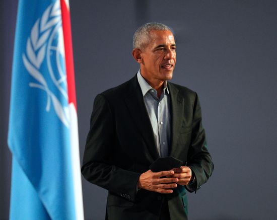 Former Us President Barack Obama Walks Editorial Stock Photo - Stock ...