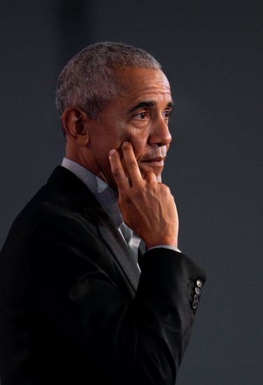 Former Us President Barack Obama Speaks Editorial Stock Photo - Stock ...