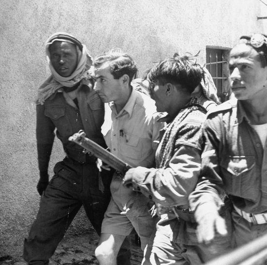 Arab Soldiers Escorting Jewish Prisoner Arab Editorial Stock Photo ...