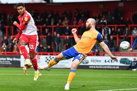 Jamie Reid Stevenage Fc Goes Close Editorial Stock Photo - Stock Image ...