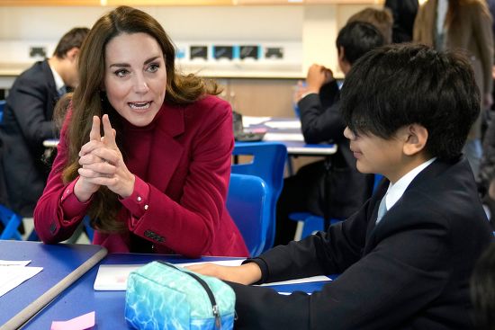 Catherine Duchess Cambridge Speaks Students During Editorial Stock ...